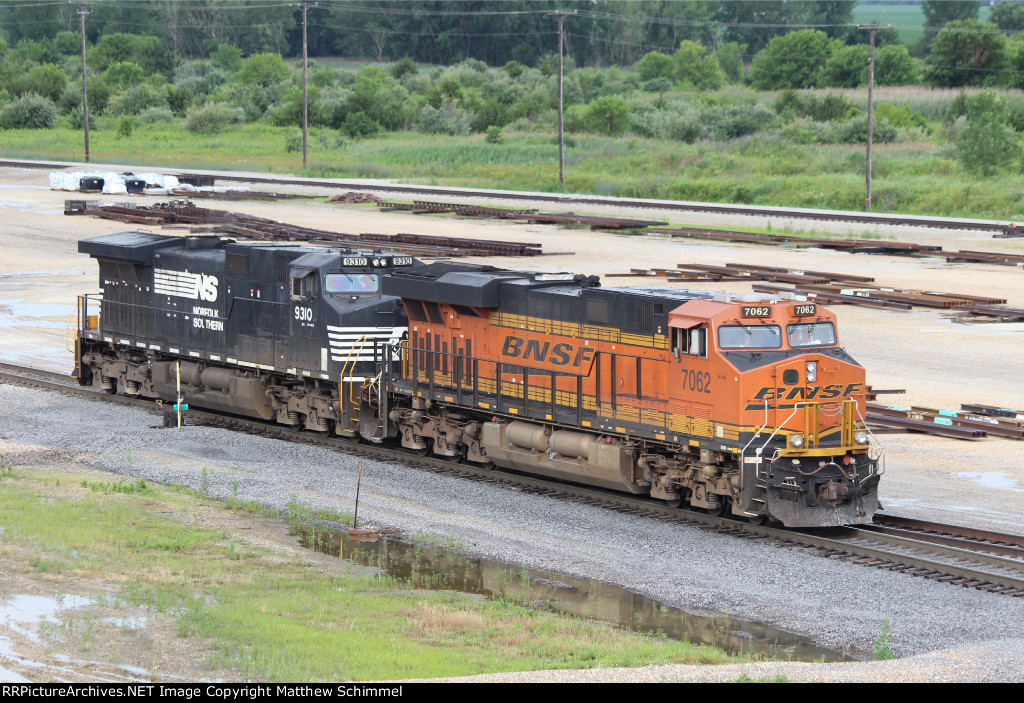 BNSF 7062